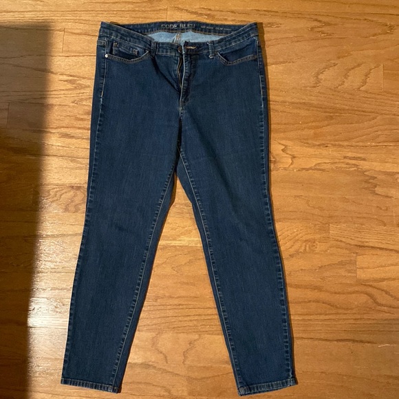 Code Bleu | Jeans | Code Bleu Skinny Jeans | Poshmark